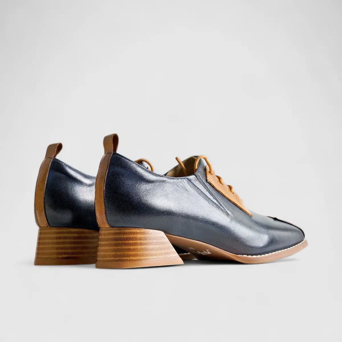Bulbul Leather Lace Up Black/Brown HA2513 – familyshoecentre